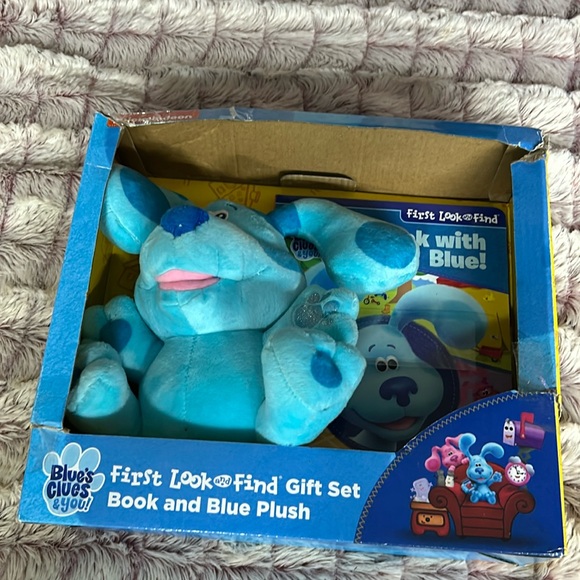 Blue clues | Toys | Blues Clues First Look And Find Gift Set | Poshmark